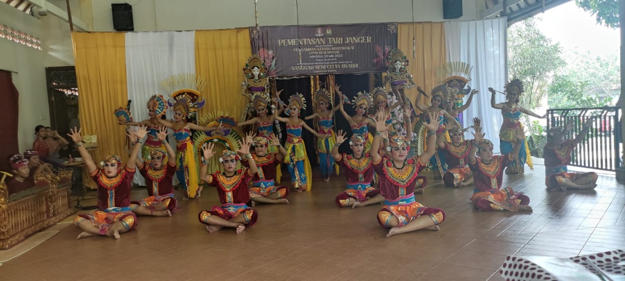 Kesenian Janger Bernuansa Sosial, Tari dan Nyanyian Penuh Percintaan.